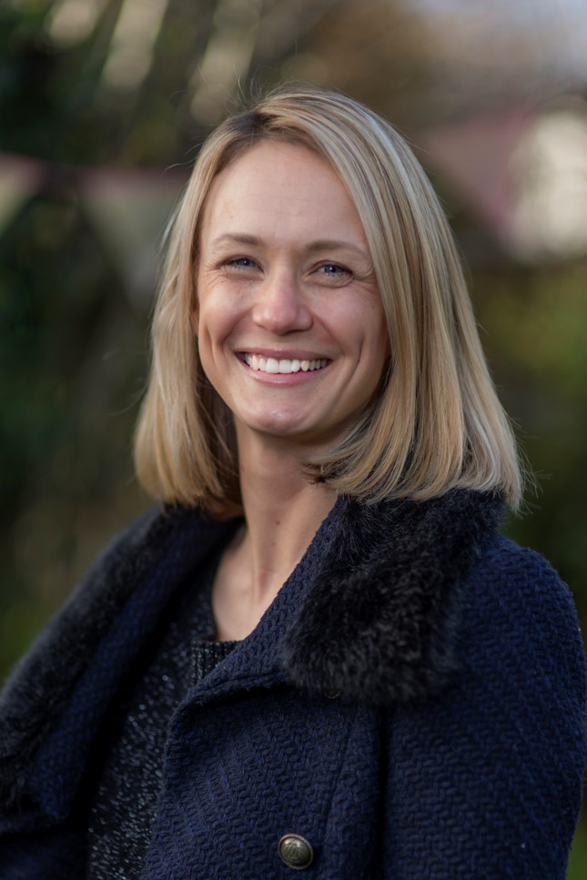 Poet In Chief III – The Hampden Collection